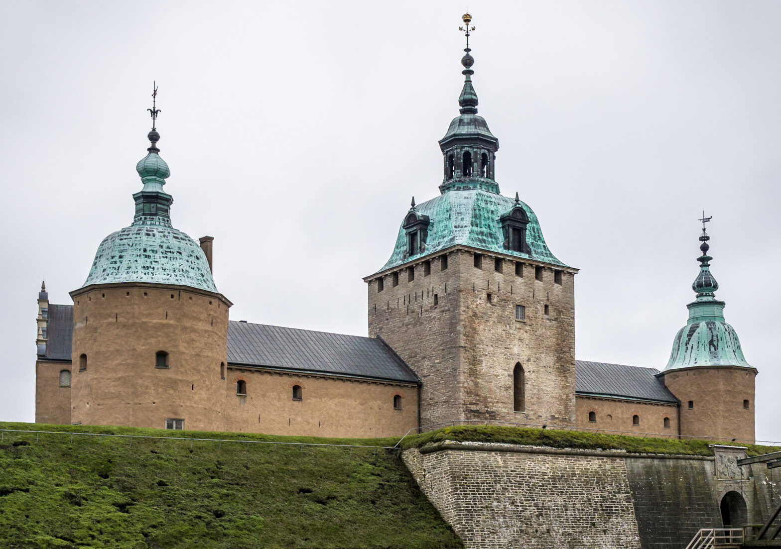 Spöken och riddare på Kalmar slott – Sverige Runt